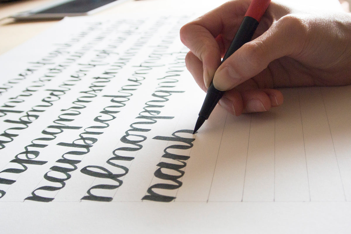 Taller de Lettering / Belén la Rivera – Creado en Chile