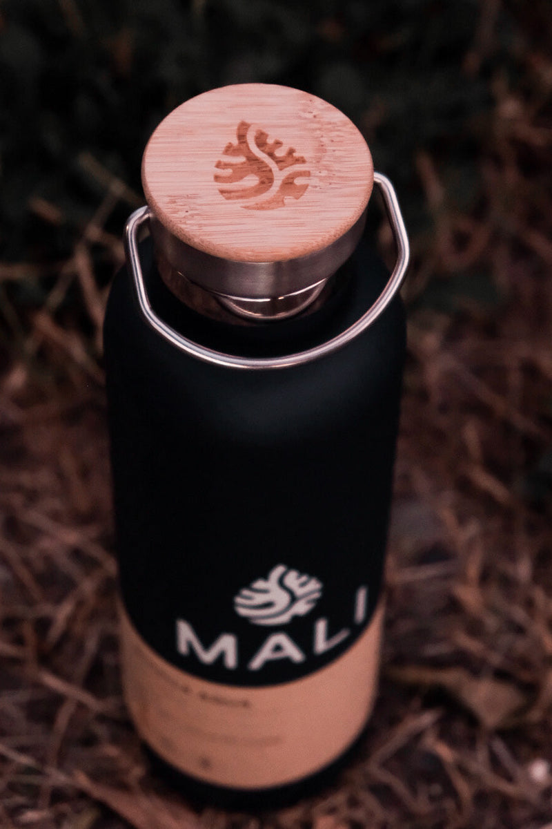 Botella Insulada Black Sand (750ml) – Creado en Chile